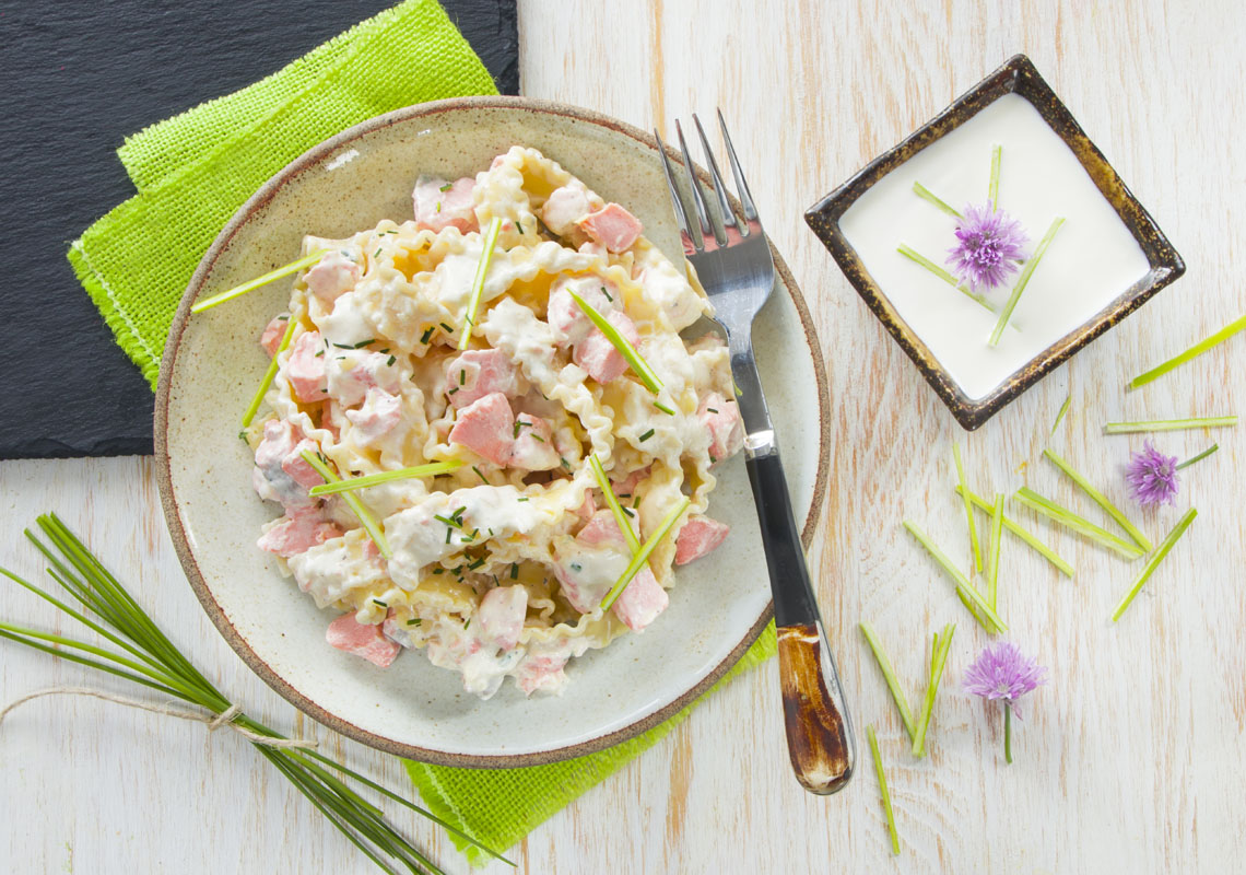 Reginette with Cooking Cream, Salmon Trout and Chives - Trevalli Cooperlat