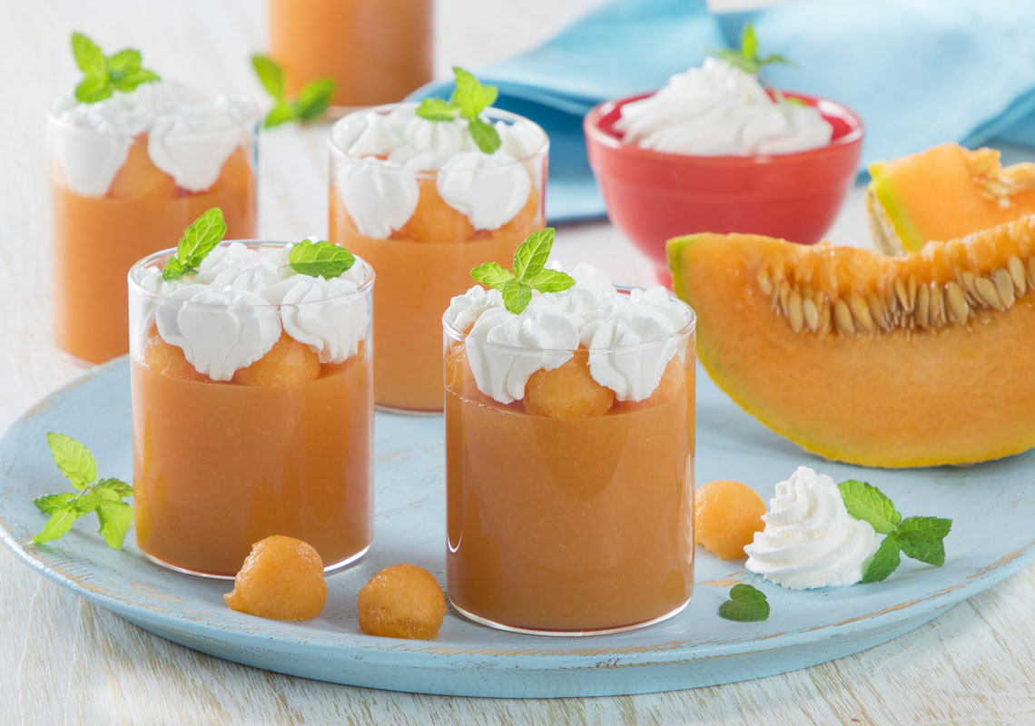 Frozen Melon with Mint and Aerosol Cream - Trevalli Cooperlat